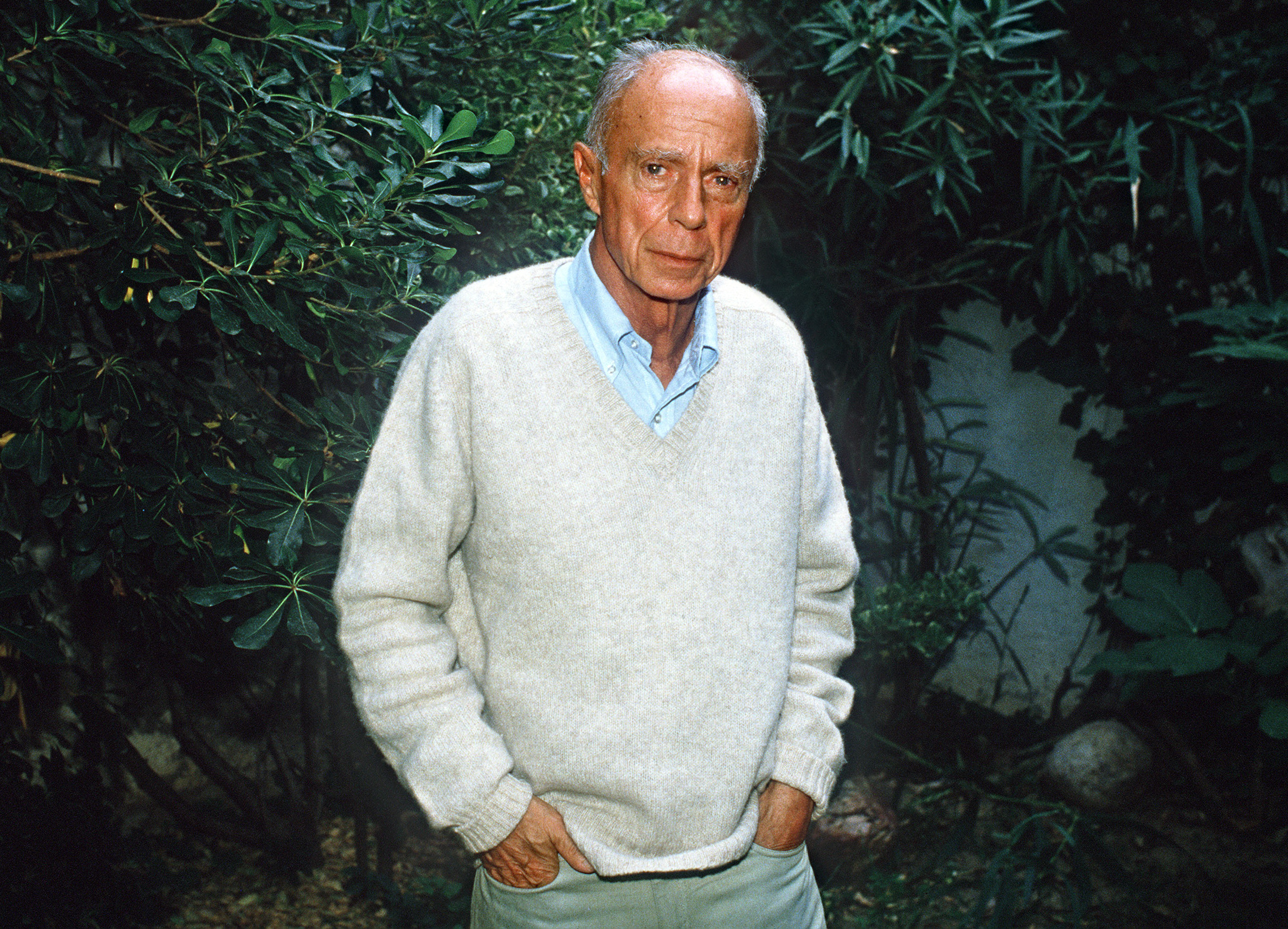 Claude Simon. Le Nobel, l’ayant droit, l’association et les photos ...