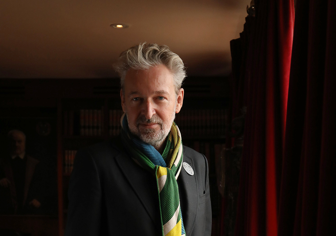 [Rentrée littéraire 6/7] Éric Reinhardt, le trouple littéraire - Livres ...