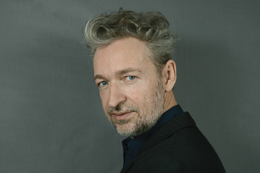 Eric Reinhardt obtient le prix des étudiants France Culture-Télérama ...