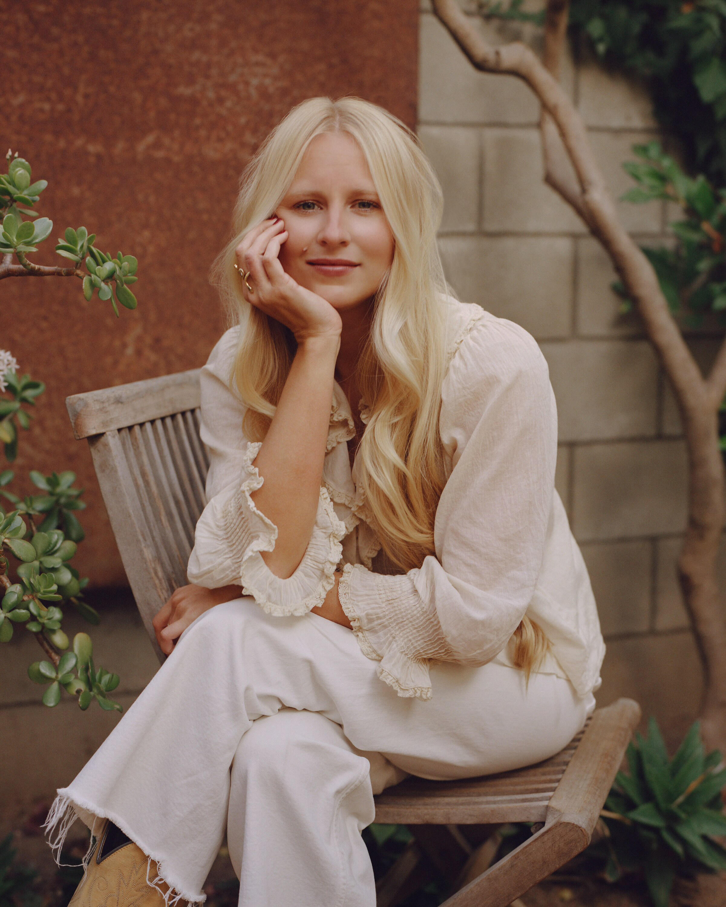 Coco Mellors, "Cléopâtre et Frankenstein" (Éditions Anne Carrière ...