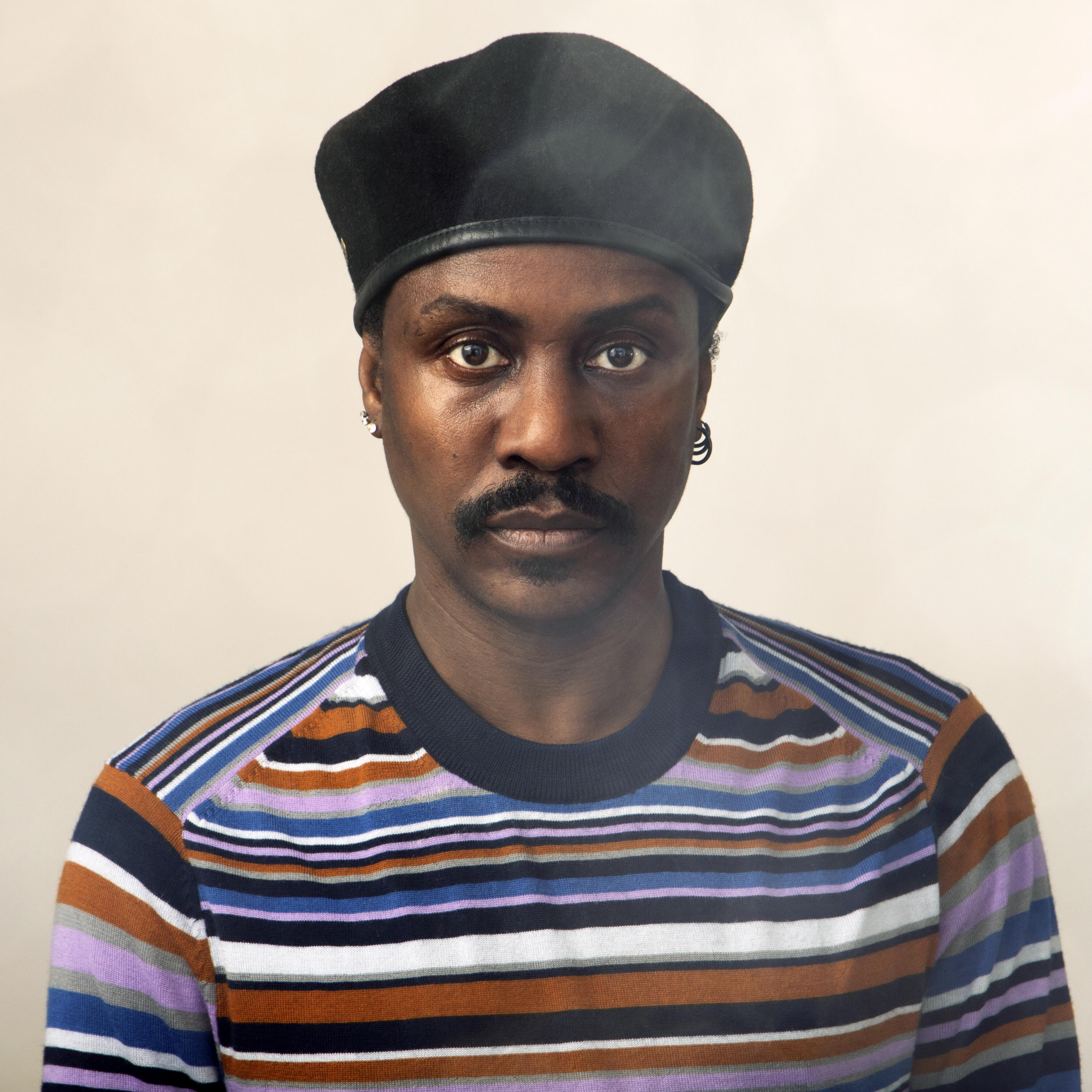 Guy Régis Jr, "L'homme qui n'arrête pas d'arrêter" (JC Lattès) - Livres ...