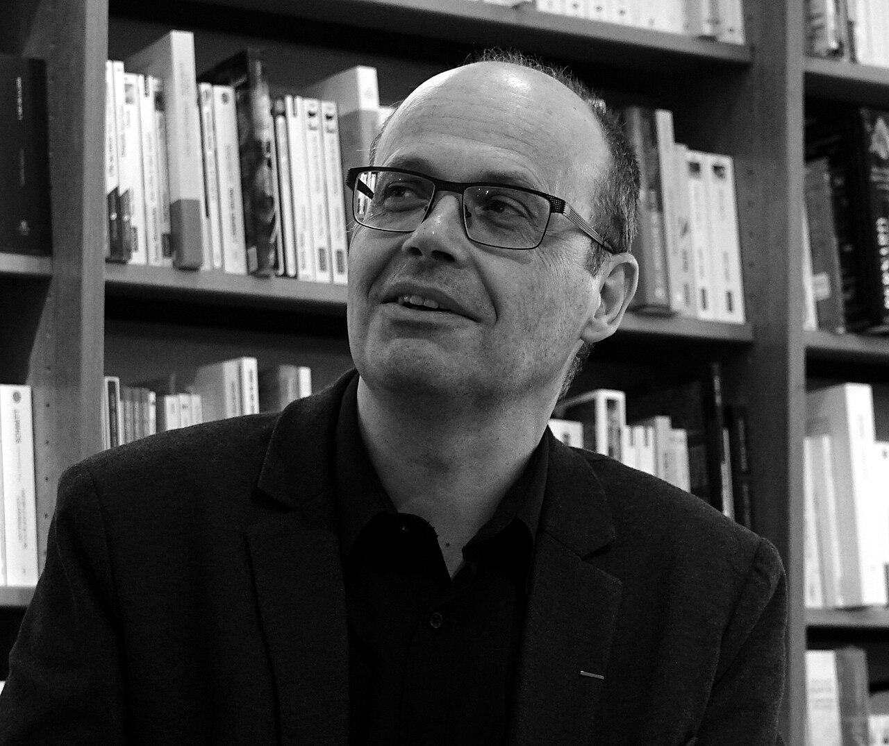 Eric Fouassier, lauréat du prix Maison de la presse 2021 - Livres Hebdo