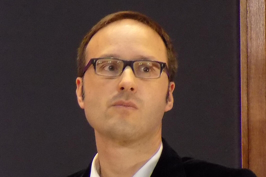 Alexandre Gady reçoit le prix Drouot des amateurs du livre d'art ...