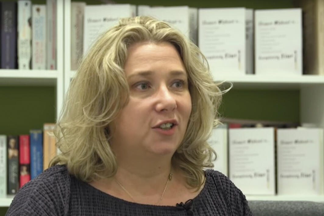 L’écossaise Gail Honeyman remporte le Costa Award du premier roman ...