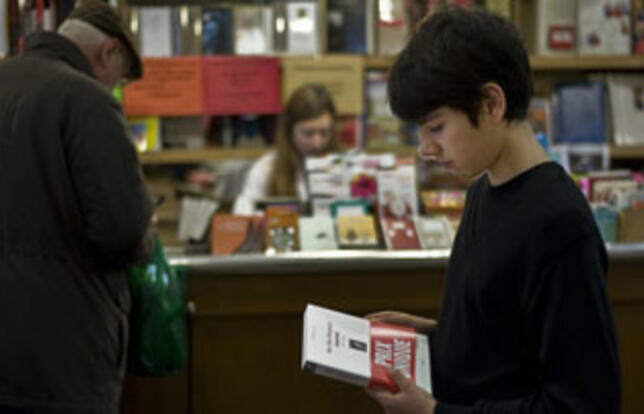 Le prix unique promu comme un prix littéraire